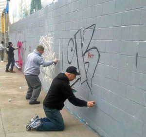Graffiti Pioneers Paint in Bushwick: Kit 17, Checker 170 and more