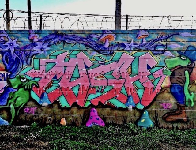 Street art and graffiti walls in New York City — Page 17