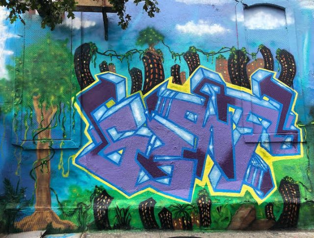 Street art and graffiti walls in New York City — Page 10